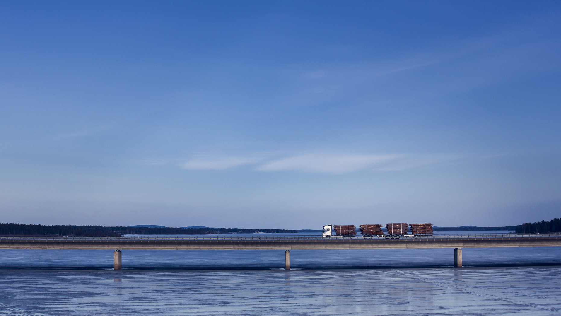Transport De 90 Tonnes En Su de Volvo Trucks Magazine